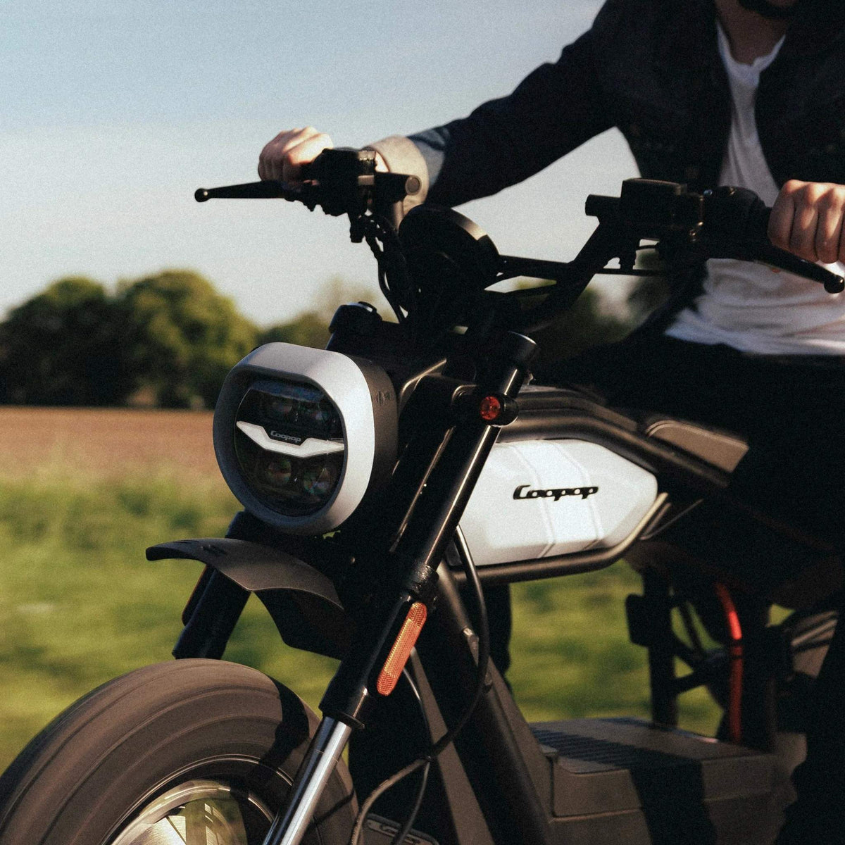 Coopop Scrambler – Stärkster E-Scrambler mit 45 km/h